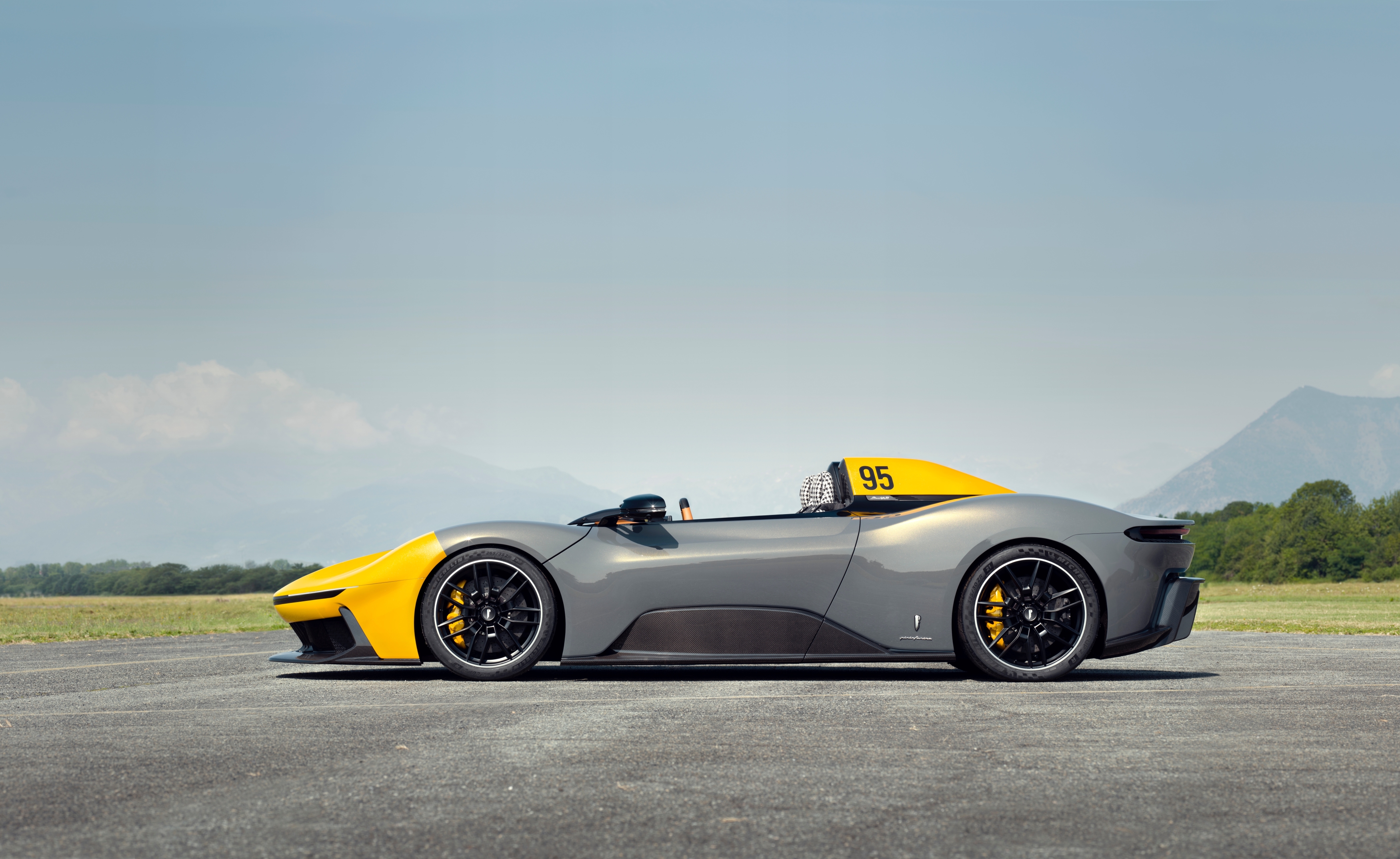 Barchetta B95 World’s First Electric Hyper Car By Coachbuilder ...